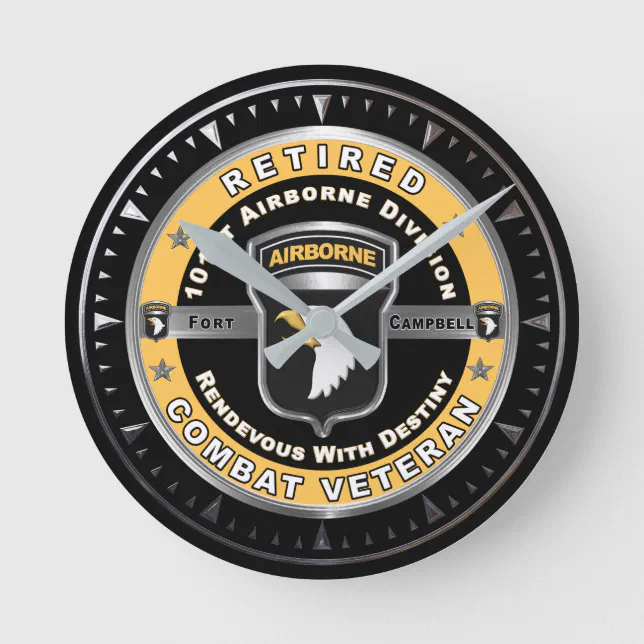 101st Airborne Division Retired Combat Veteran Round Clock | Zazzle