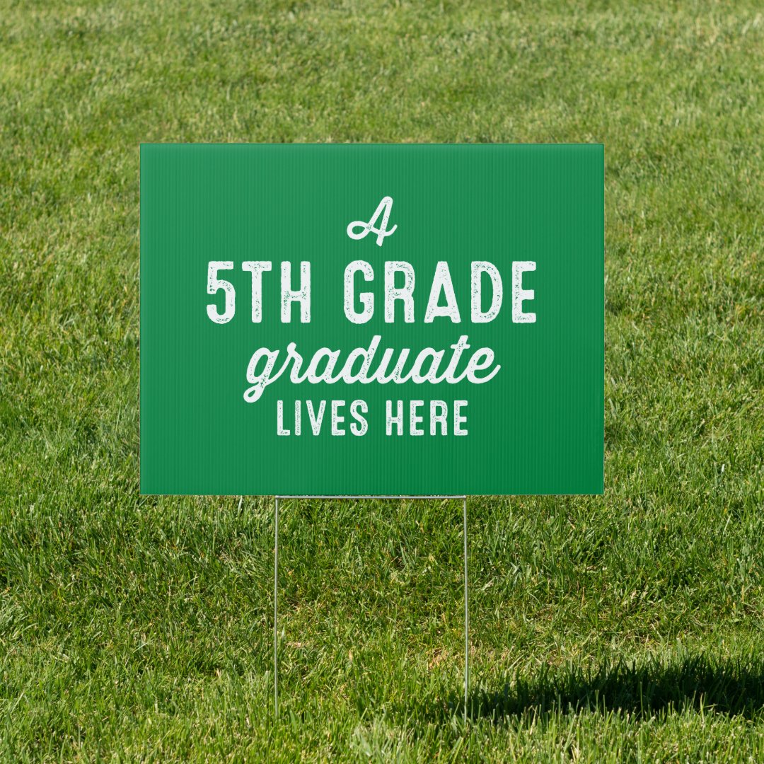 5th grade grad green paw print school yard sign | Zazzle