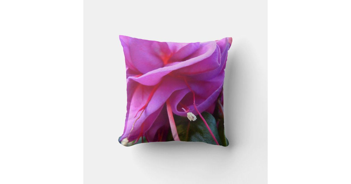 ANGLED FUSCHIA THROW PILLOW | Zazzle