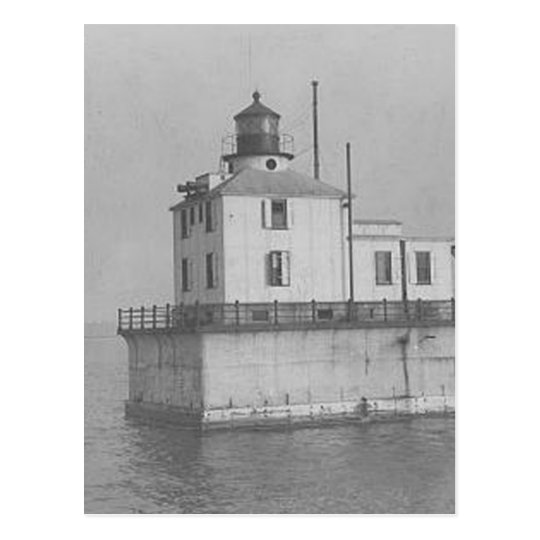 Ashtabula Harbor Lighthouse Postcard | Zazzle.com
