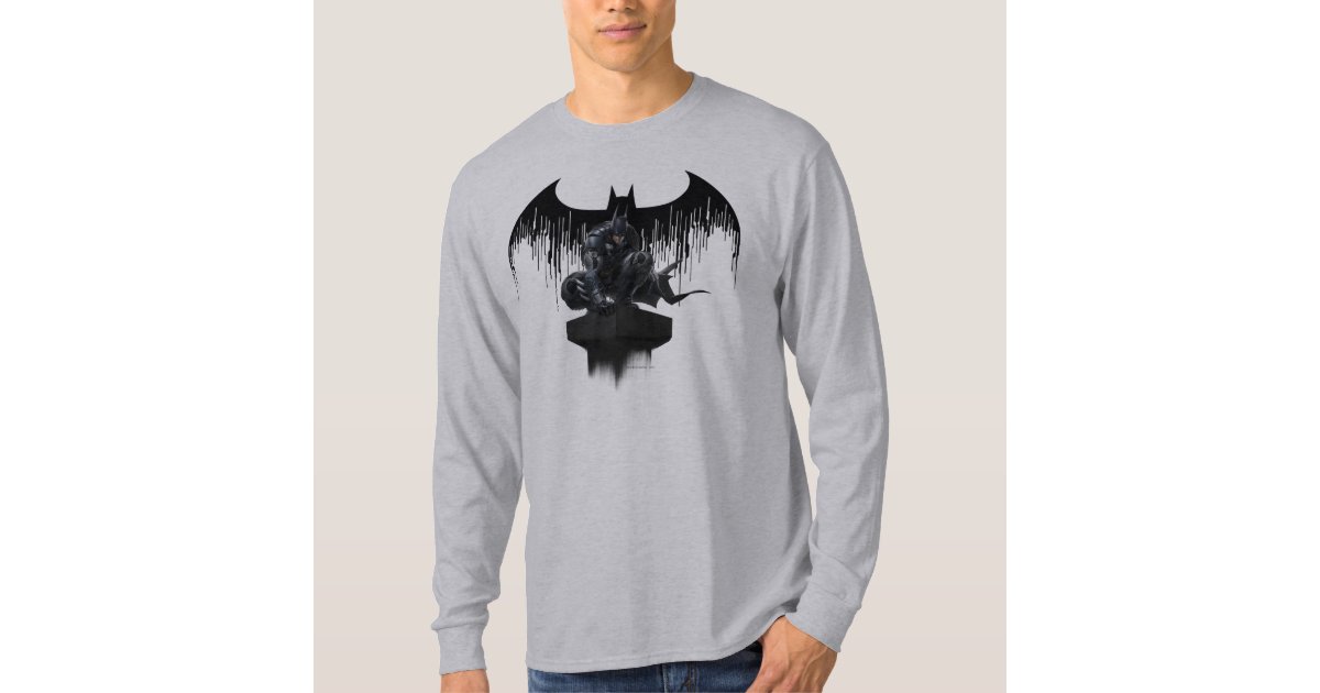 Batman Perched on a Pillar T-Shirt | Zazzle