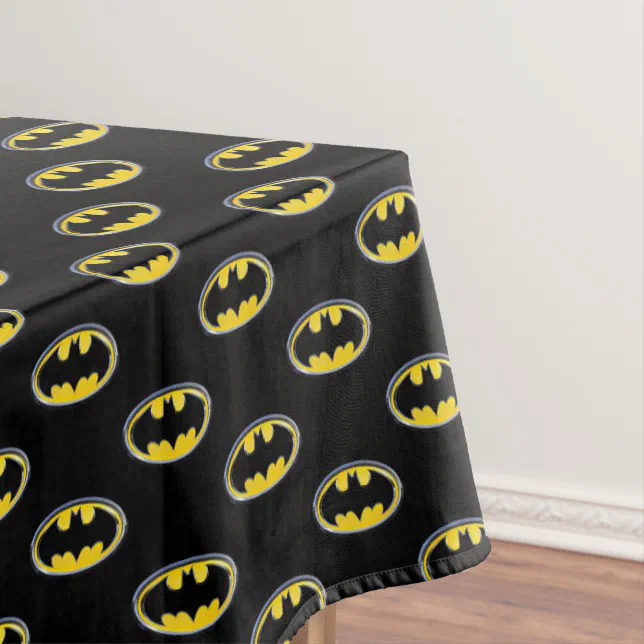 Batman Symbol | Classic Logo Tablecloth | Zazzle