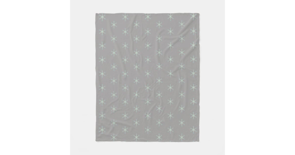 Beautiful Snowflake Pattern Fleece Blanket | Zazzle