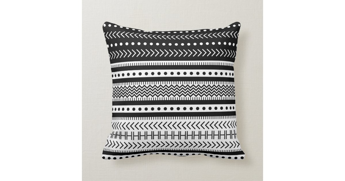 Black And White Aztec Throw Pillow | Zazzle.com