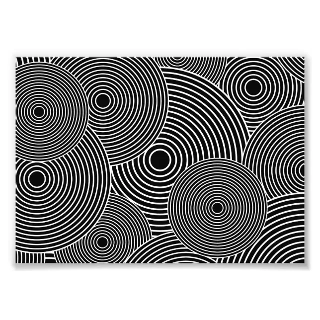 Black and White Retro Circles Pattern Photo Print | Zazzle