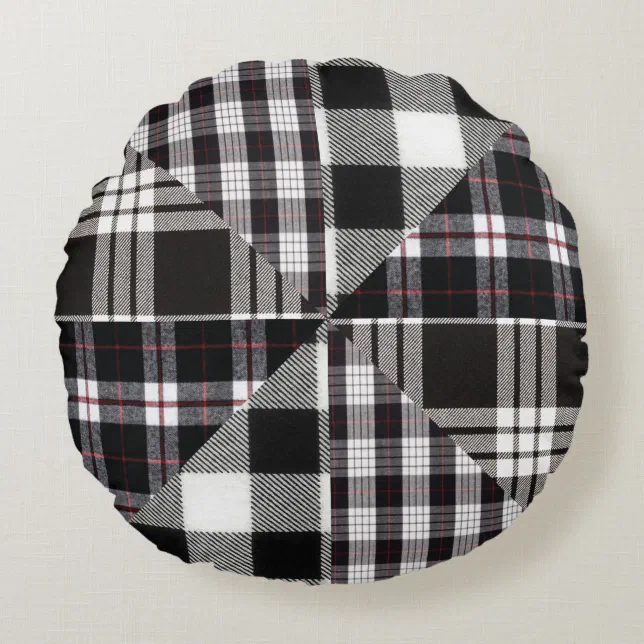 Black White Checkered Plaid Rustic Farmhouse Round Pillow | Zazzle
