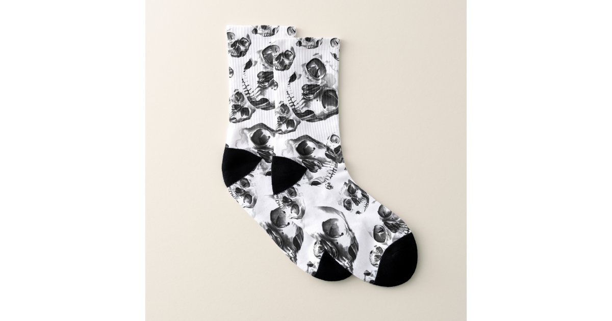 Black & White Skulls Skeleton Skull Art Pattern Socks | Zazzle