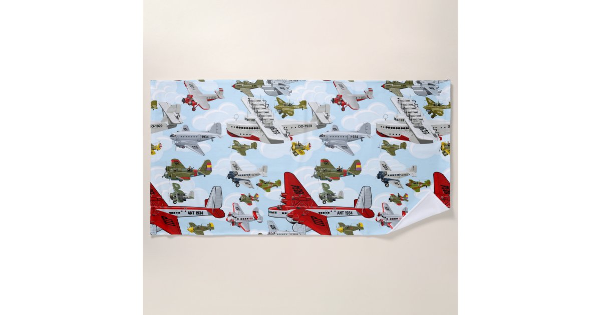 Cartoon retro airplanes beach towel | Zazzle