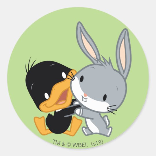 Chibi DAFFY DUCK™ & BUGS BUNNY™ Classic Round Sticker | Zazzle.com