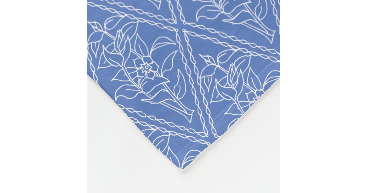 Chic Periwinkle Blue Floral Diamond Pattern Fleece Blanket | Zazzle
