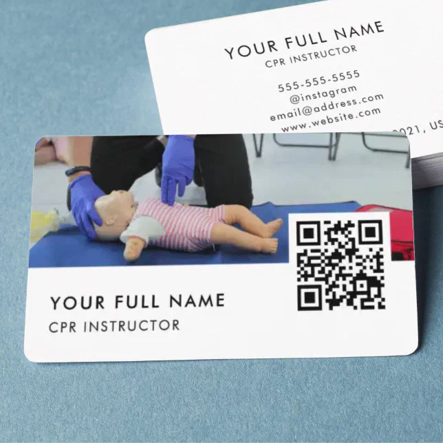 CPR QR Code Modern Business Card | Zazzle