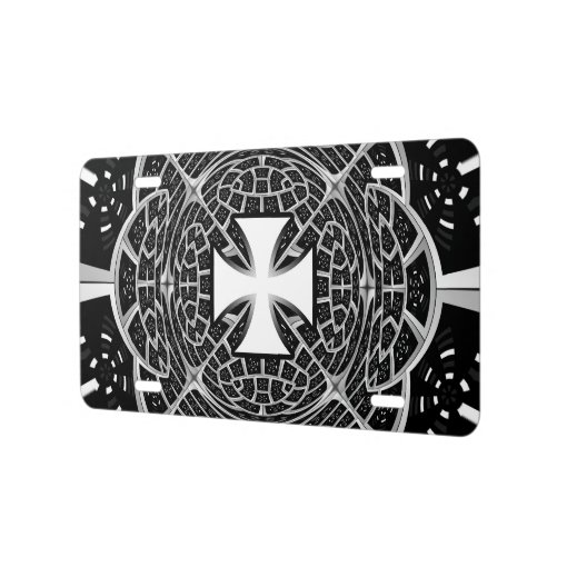 Cross pattée license plate | Zazzle