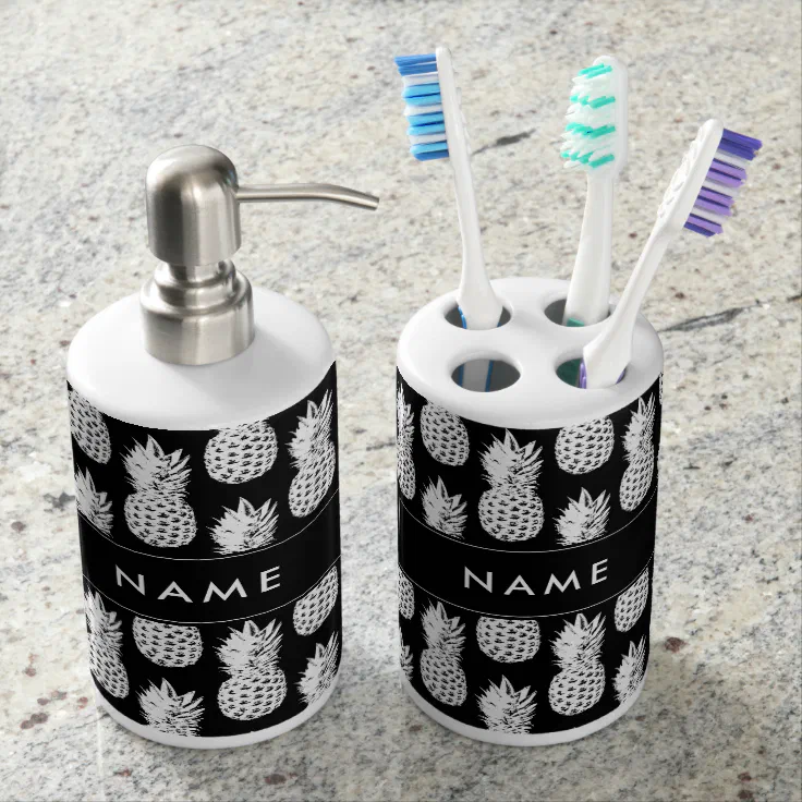 Custom black & white pineapple print bathroom set | Zazzle