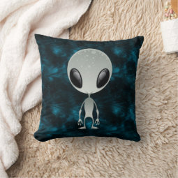 Cute Alien Throw Pillow | Zazzle