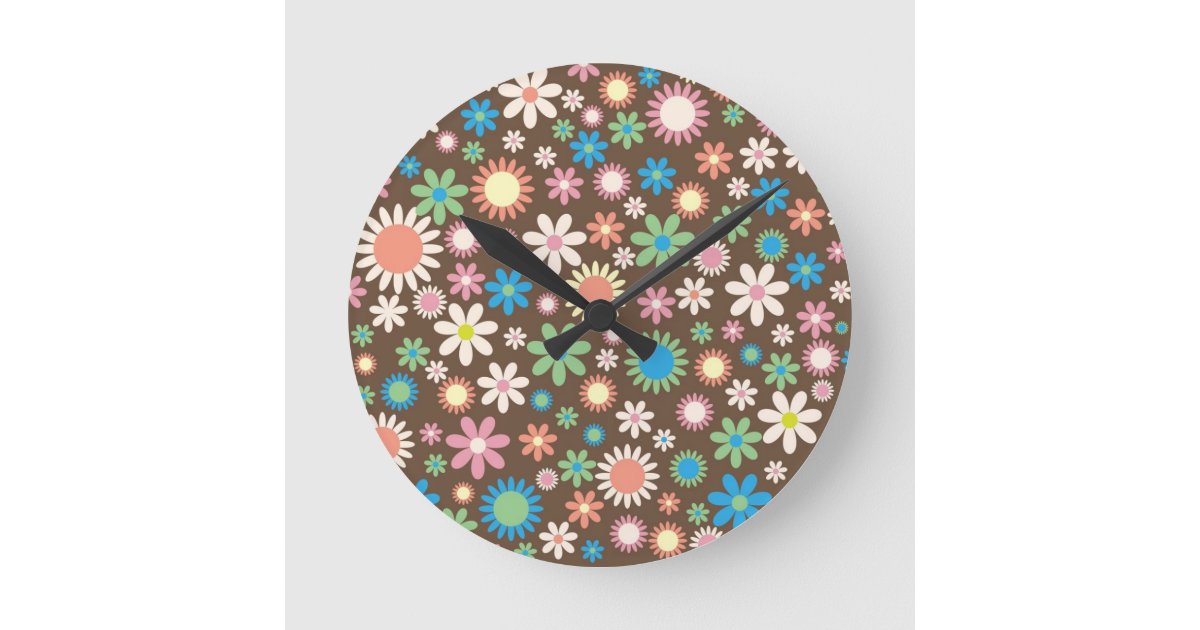 Cute Daisy Floral Pattern Round Clock | Zazzle