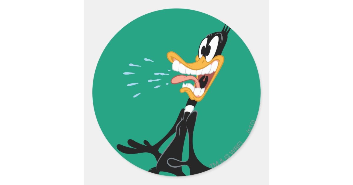 DAFFY DUCK™ Scared Classic Round Sticker | Zazzle