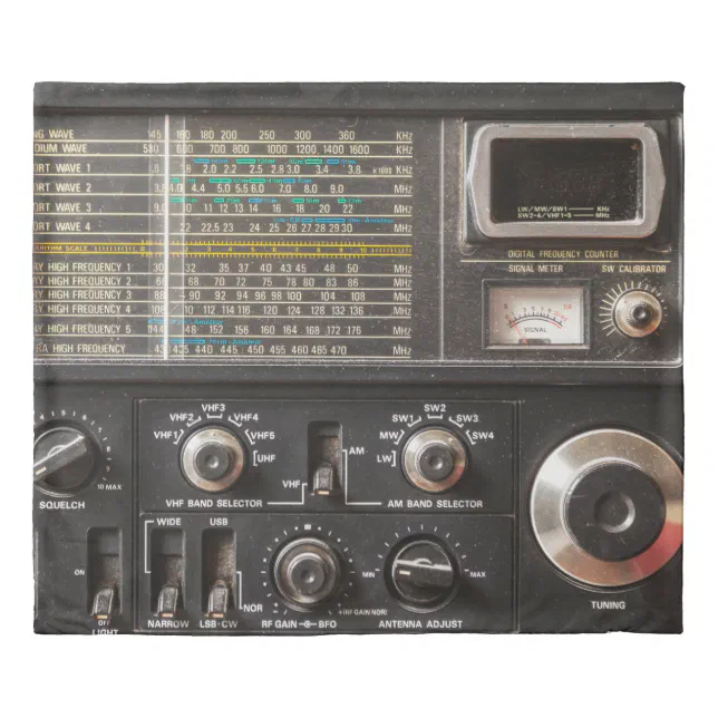 Details of an old am radio receiver duvet cover | Zazzle