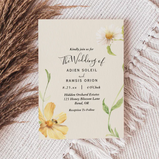 Elegant Daisy Wedding Invitation | Zazzle