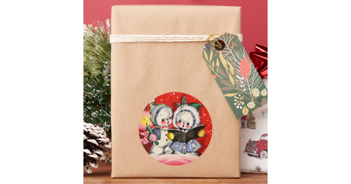 festive Christmas caroling snow kids retro vintage Classic Round ...