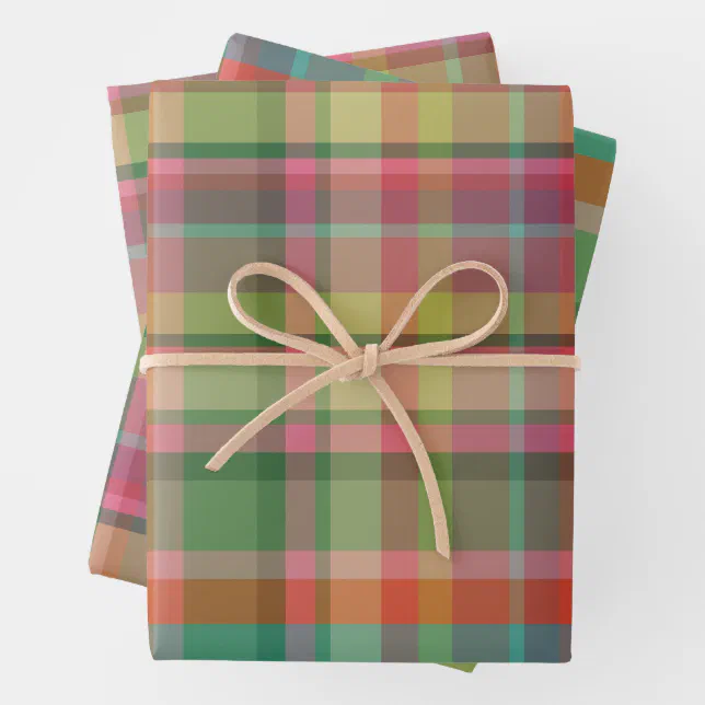 Festive Retro Christmas Plaid Cute Preppy Holiday Wrapping Paper Sheets ...