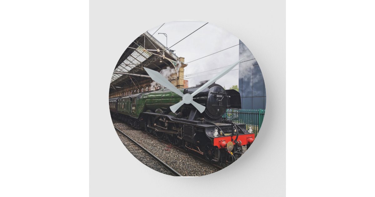 Flying Scotsman Round Clock | Zazzle