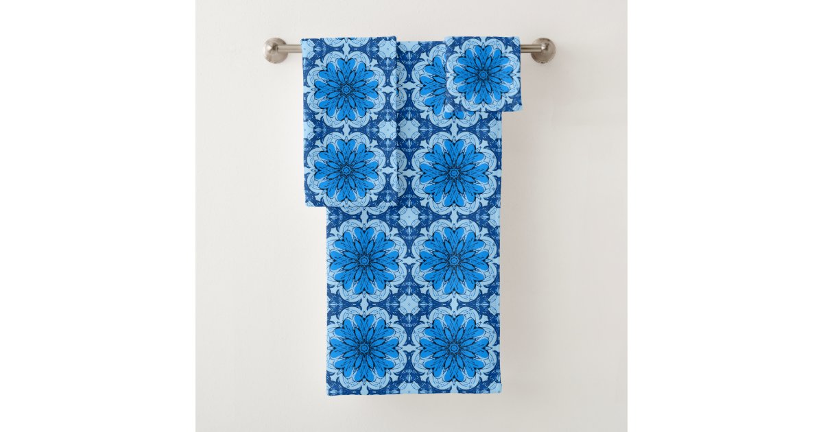 Geometric Flower Pattern in Cerulean & Light Blue Bath Towel Set | Zazzle