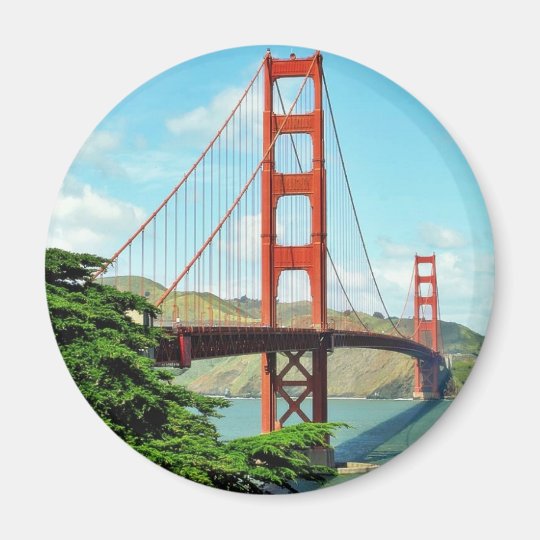 Golden Gate Bridge In San Francisco Magnet | Zazzle.com