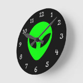 Green Alien Head Round Clock | Zazzle