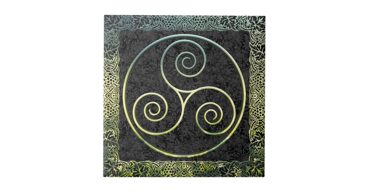 Green Triskelion & Maple Leaf Celtic Border Ceramic Tile | Zazzle