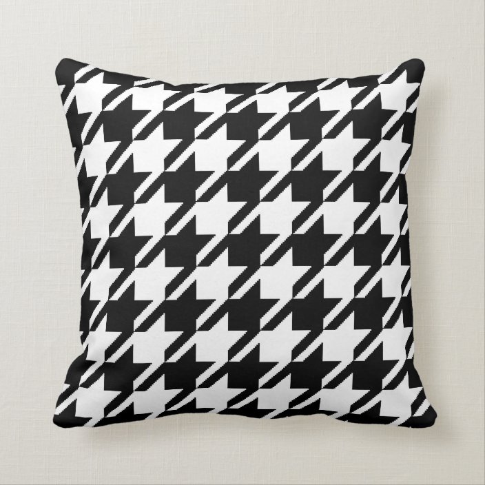 Houndstooth Pillow | Zazzle.com