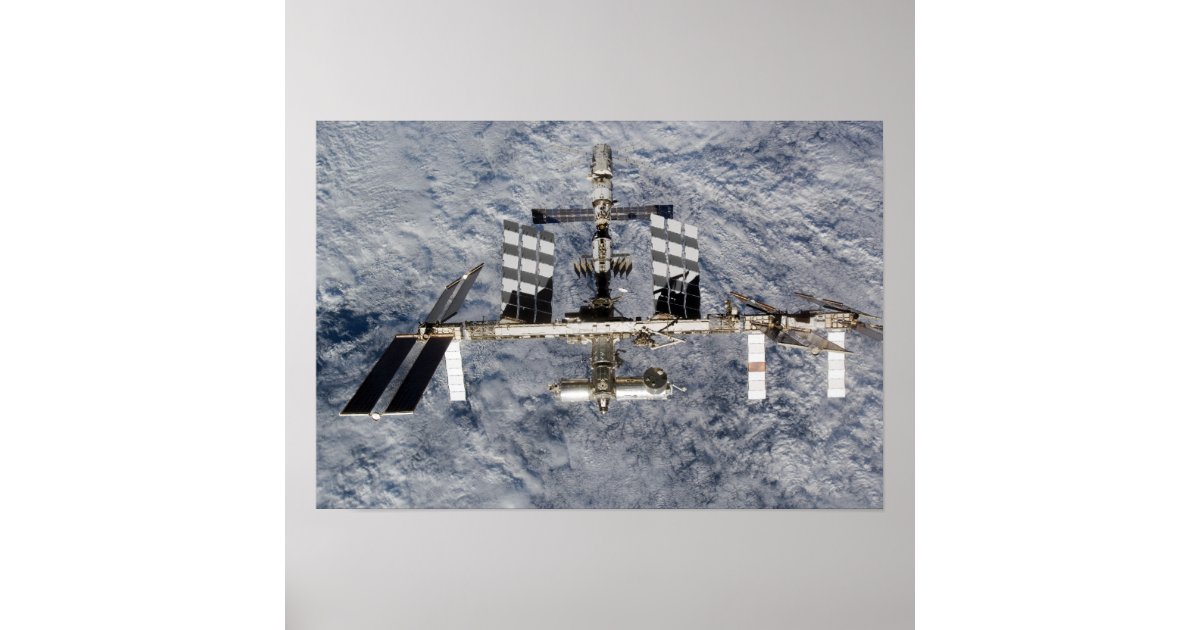 International Space Station 16 Poster | Zazzle