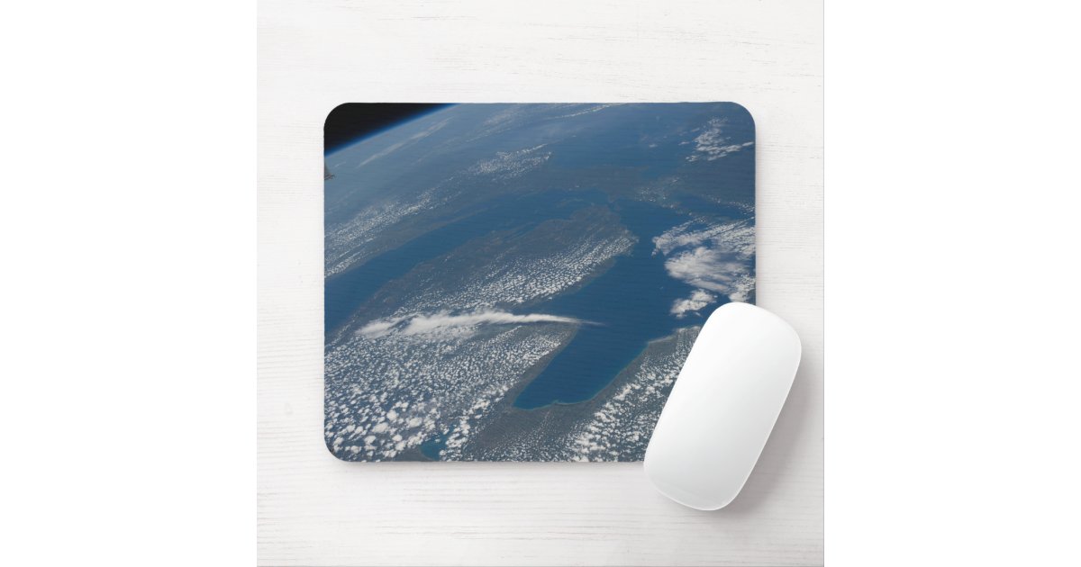 Lake Michigan, Lake Huron And State Of Michigan. Mouse Pad | Zazzle