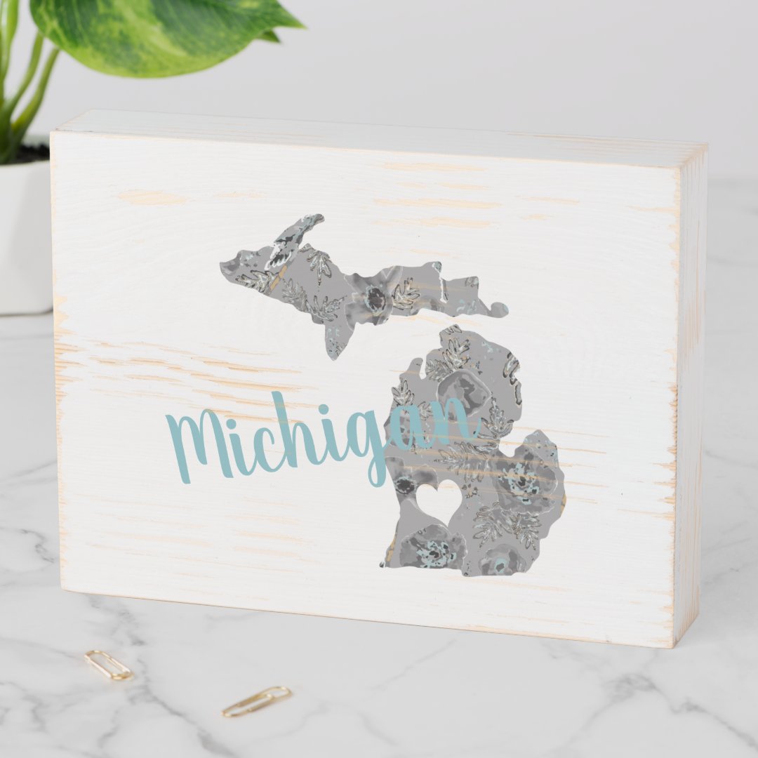 Michigan The Mitten State With Heart Decor Wooden Box Sign | Zazzle