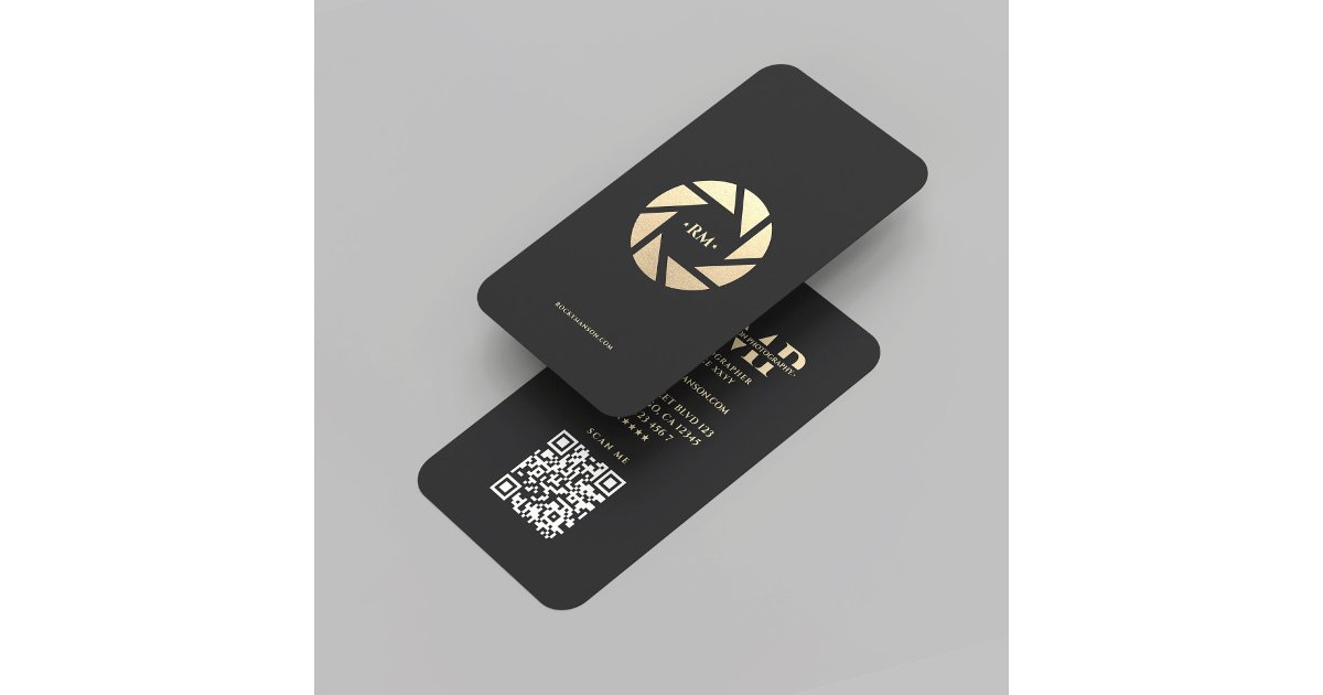 Modern Photographer Black Gold Lens Photography Business Card | Zazzle