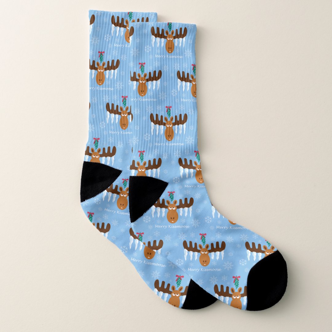 Moosehead_Icicle Antlers_Mistletoe_Merry KissMoose Socks | Zazzle