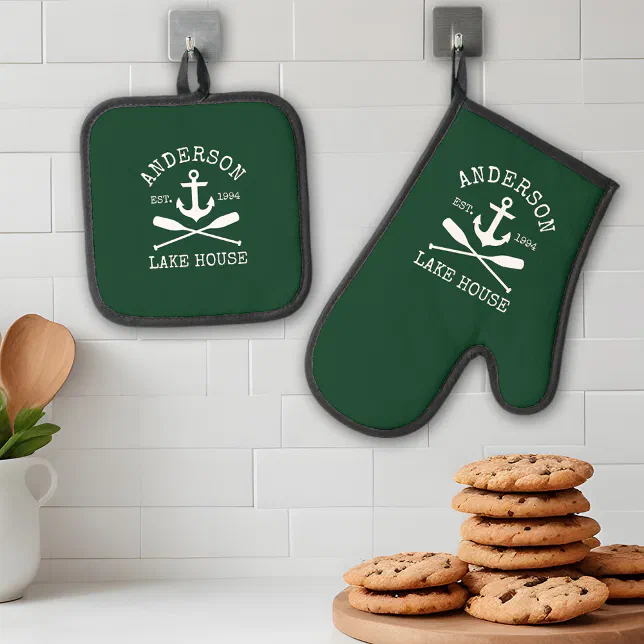 Nautical Lake House Family Anchor Oars Green Oven Mitt & Pot Holder Set ...