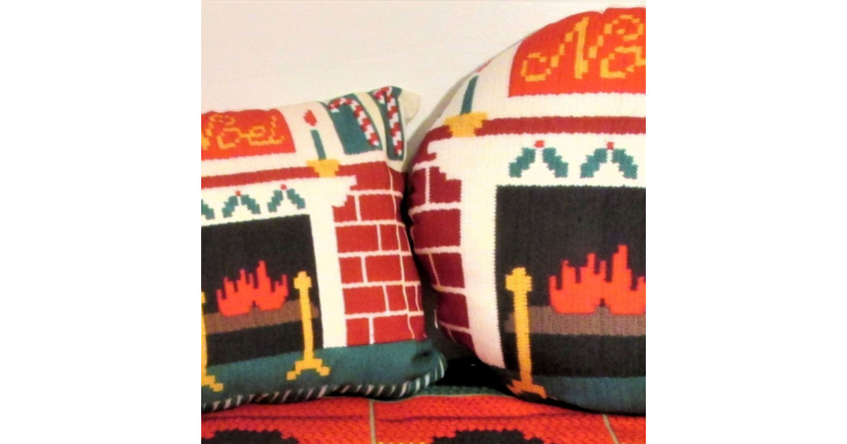 Noel Holly Brick Fireplace Designer Crochet Print Round Pillow | Zazzle