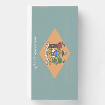 Patriotic Wood Box Sign with Flag of Delaware | Zazzle