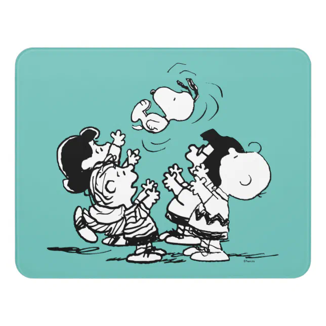 Peanuts Gang Lifting Snoopy Door Sign | Zazzle