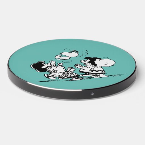 Peanuts Gang Lifting Snoopy Wireless Charger | Zazzle