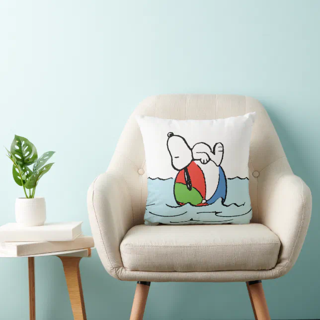 Peanuts | Snoopy Beach Ball Beach Throw Pillow | Zazzle