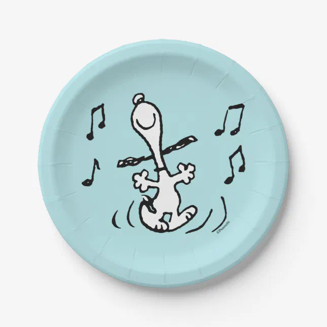 Peanuts | Snoopy Dancing Paper Plates | Zazzle