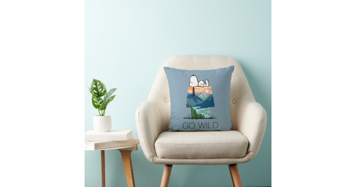 Peanuts | Snoopy Dog House Sunrise Throw Pillow | Zazzle