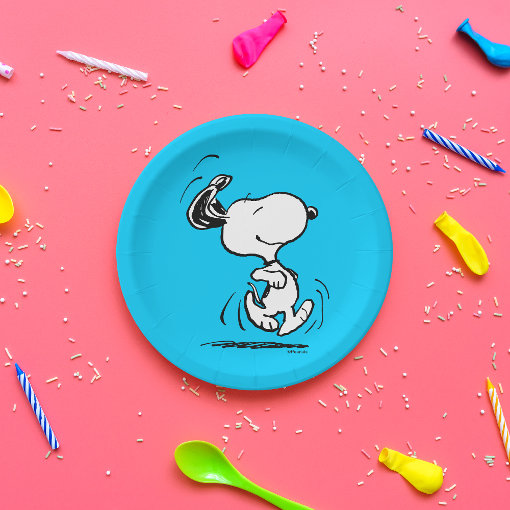 Peanuts | Snoopy Happy Dance Paper Plates | Zazzle