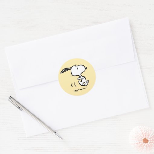 Peanuts | Snoopy Running Classic Round Sticker | Zazzle