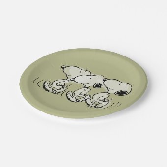 Peanuts | Snoopy Walking Tall Paper Plates | Zazzle