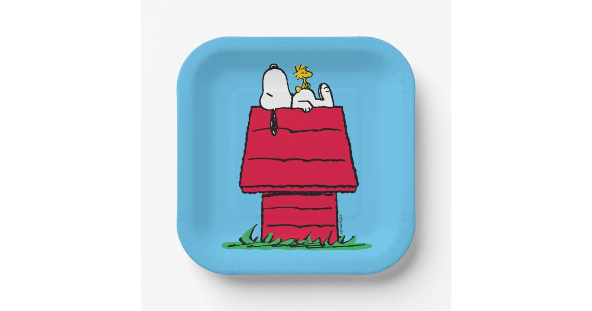 Peanuts | Snoopy & Woodstock Doghouse Paper Plates | Zazzle