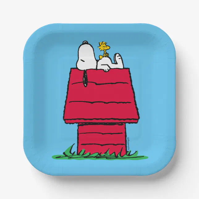 Peanuts | Snoopy & Woodstock Doghouse Paper Plates | Zazzle