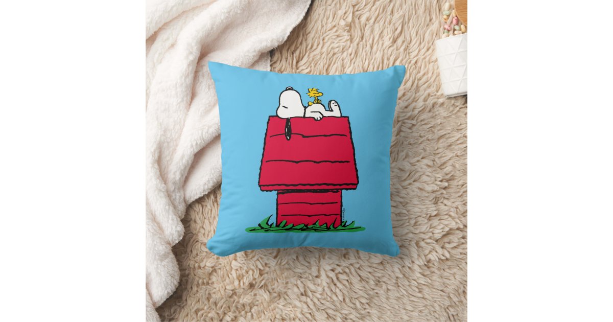 Peanuts | Snoopy & Woodstock Doghouse Throw Pillow | Zazzle