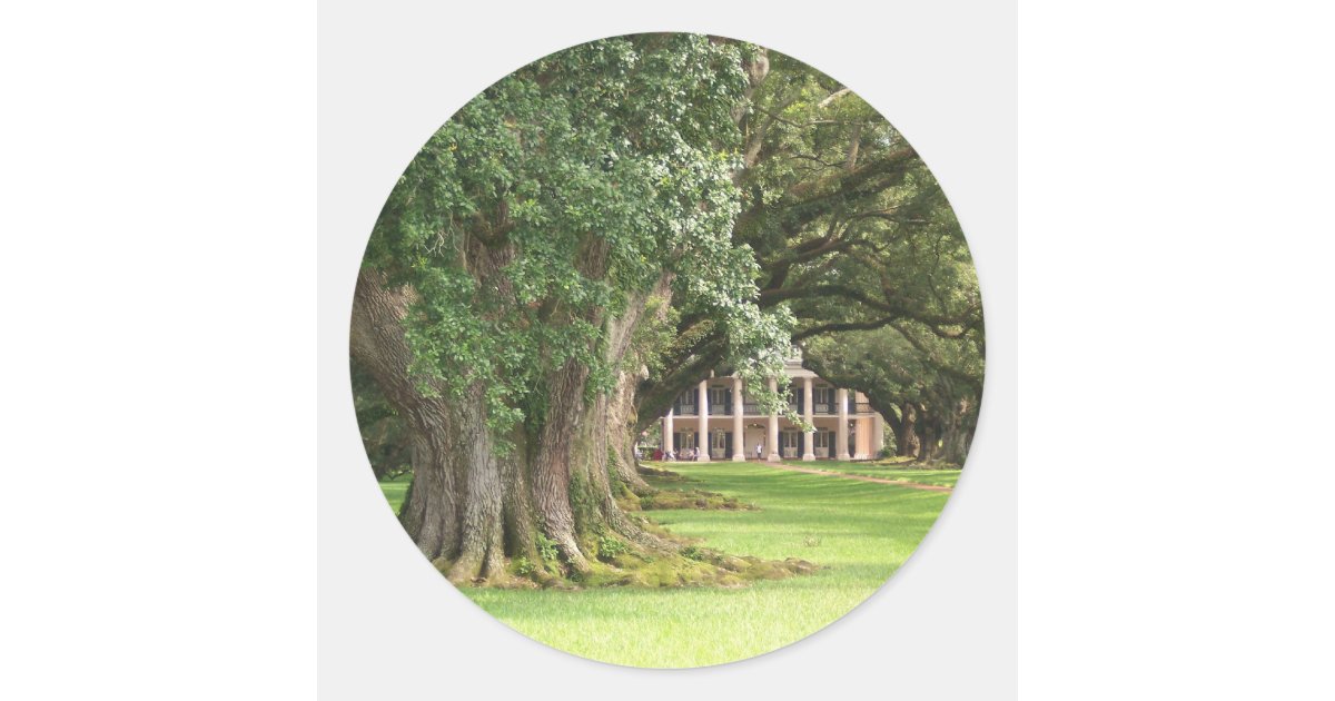 PLANTATION CLASSIC ROUND STICKER | Zazzle